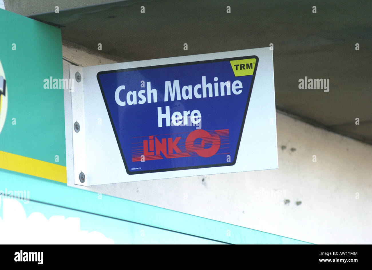 Link cash machine sign Stock Photo - Alamy