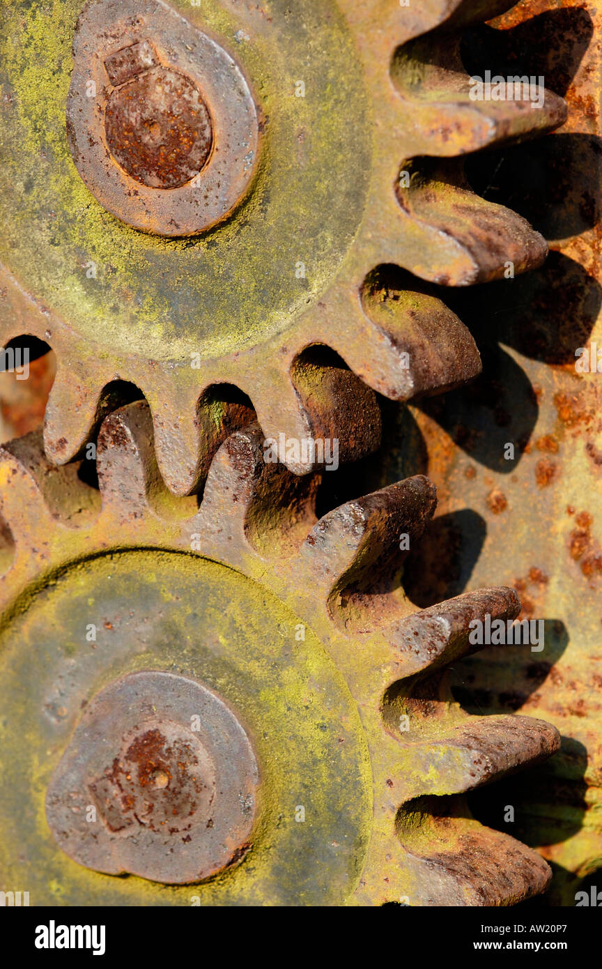 Tooth-work of a laundry mangle Stock Photo - Alamy