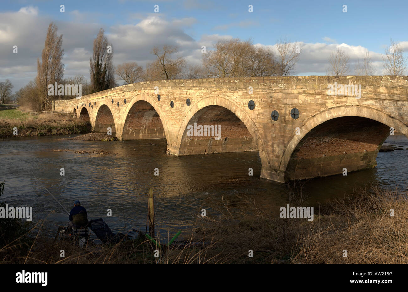 A medieval bridge over the river avon barford on avon warwickshire the ...
