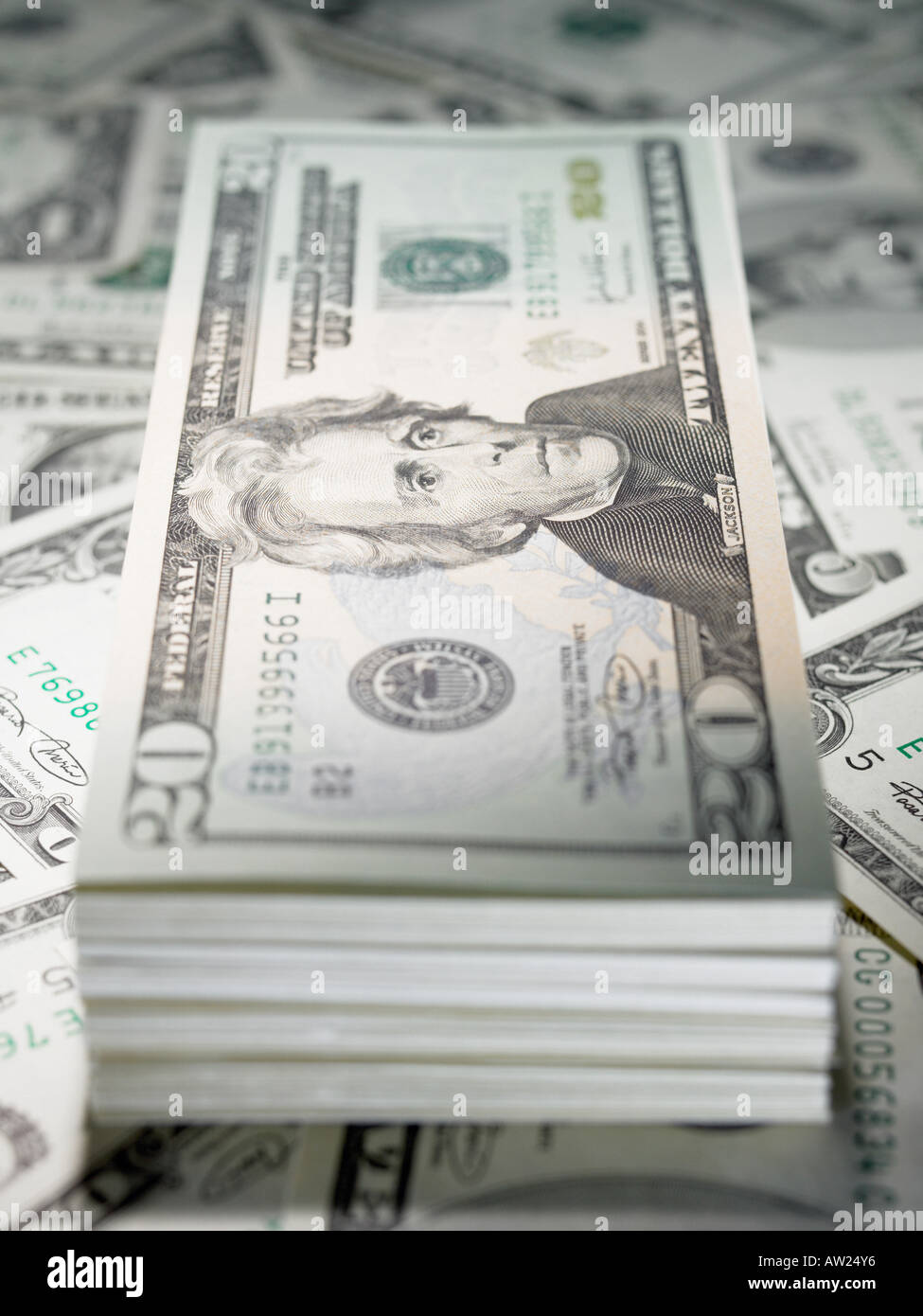 Stack of twenty dollar notes Stock Photo - Alamy