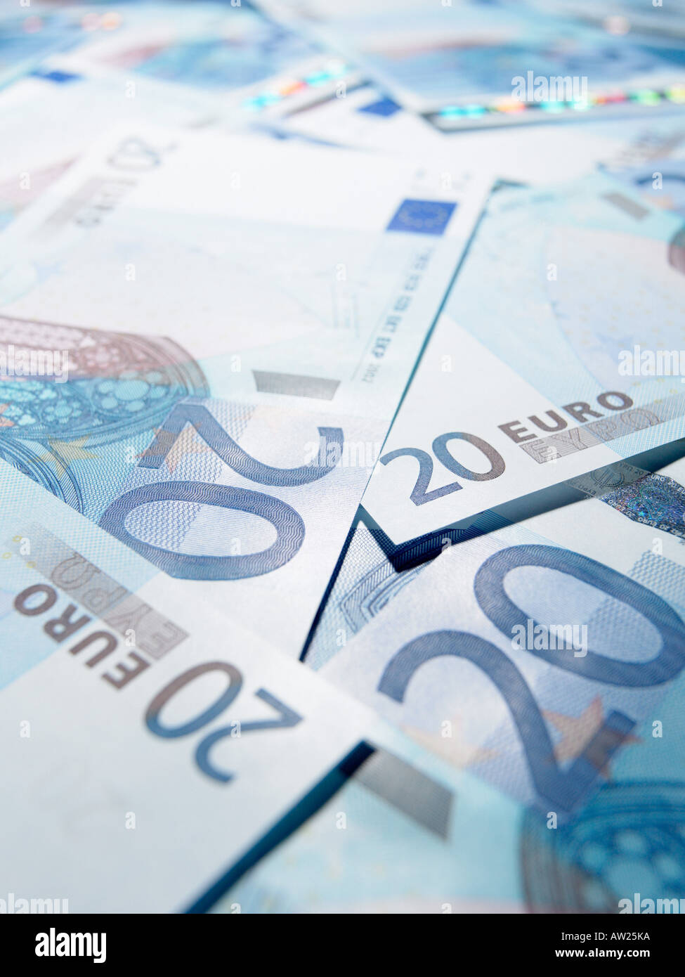 Twenty euro notes Stock Photo - Alamy