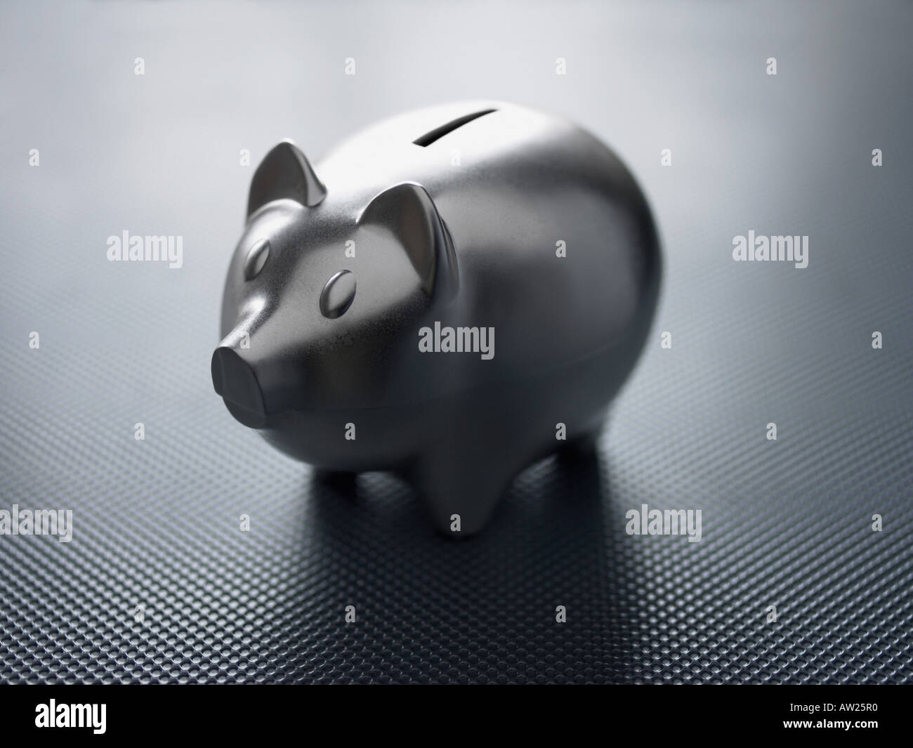 Silver and alone hi-res stock photography and images - Alamy