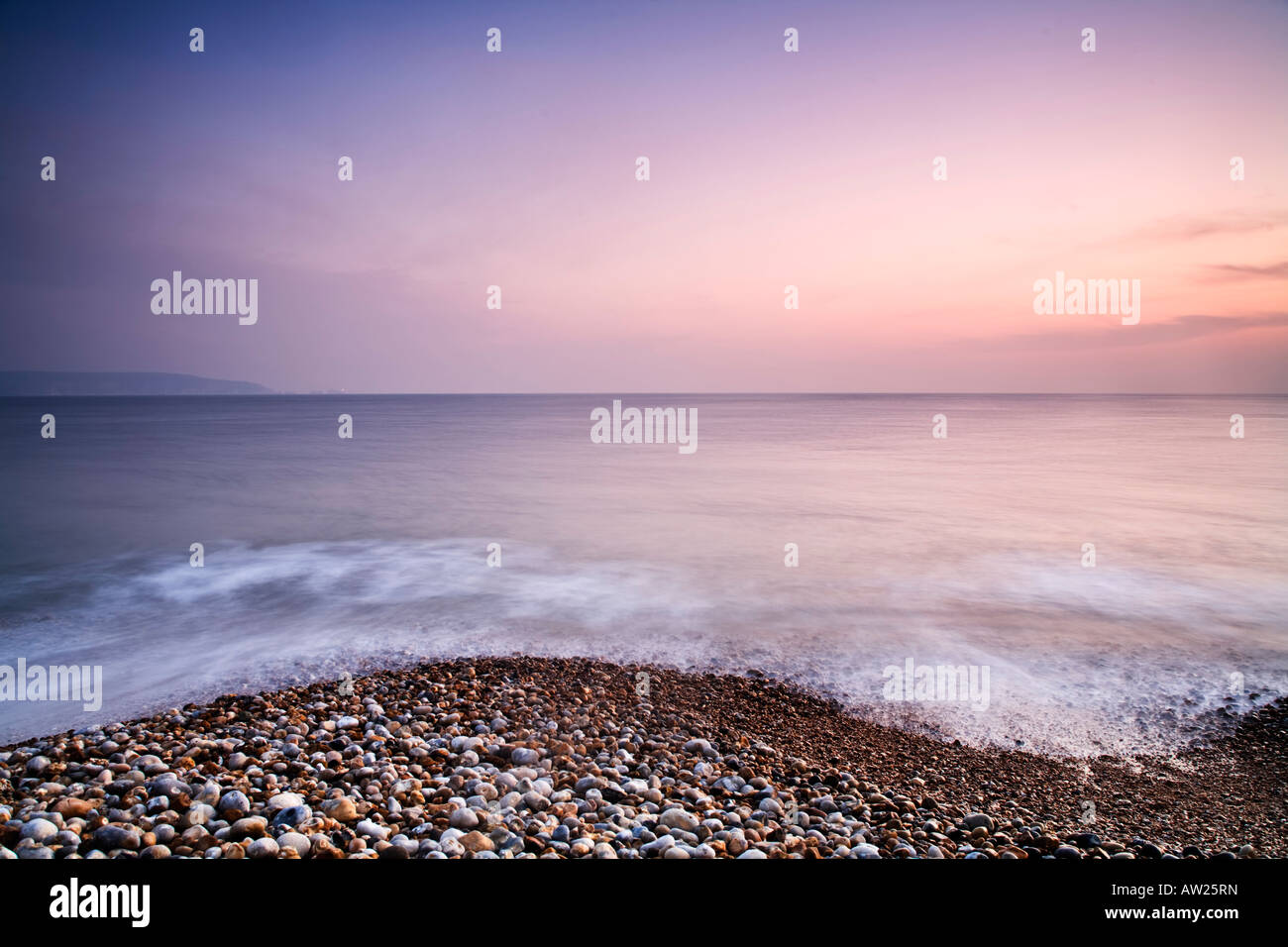 Simple seascape at Keyhaven beach Stock Photo - Alamy