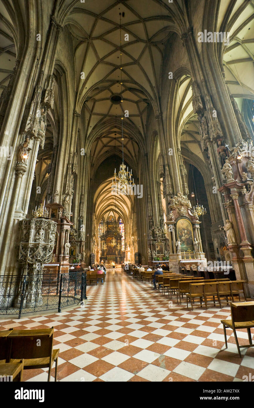 Vienna Stephansdom Interior High Resolution Stock Photography and ...