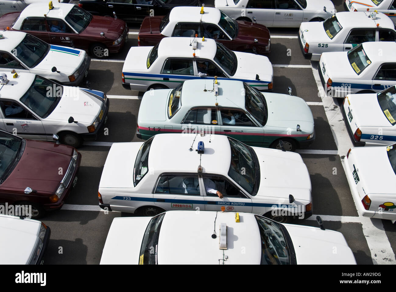 Line of Taxis outside train station in Sendai, Japan Stock Photo - Alamy