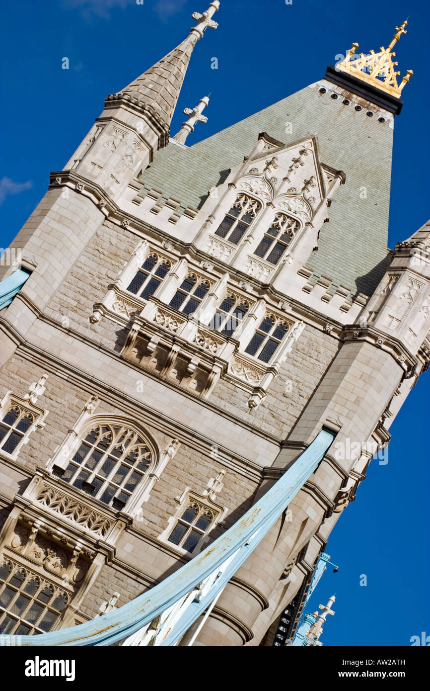 Tower bridge detail hi-res stock photography and images - Alamy