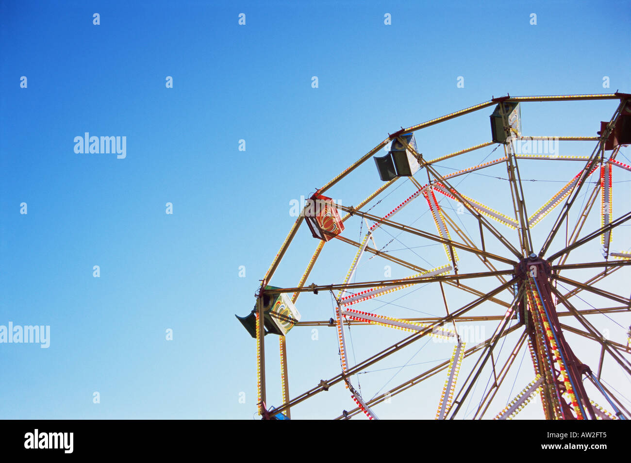 Ferris wheel r hi-res stock photography and images - Alamy