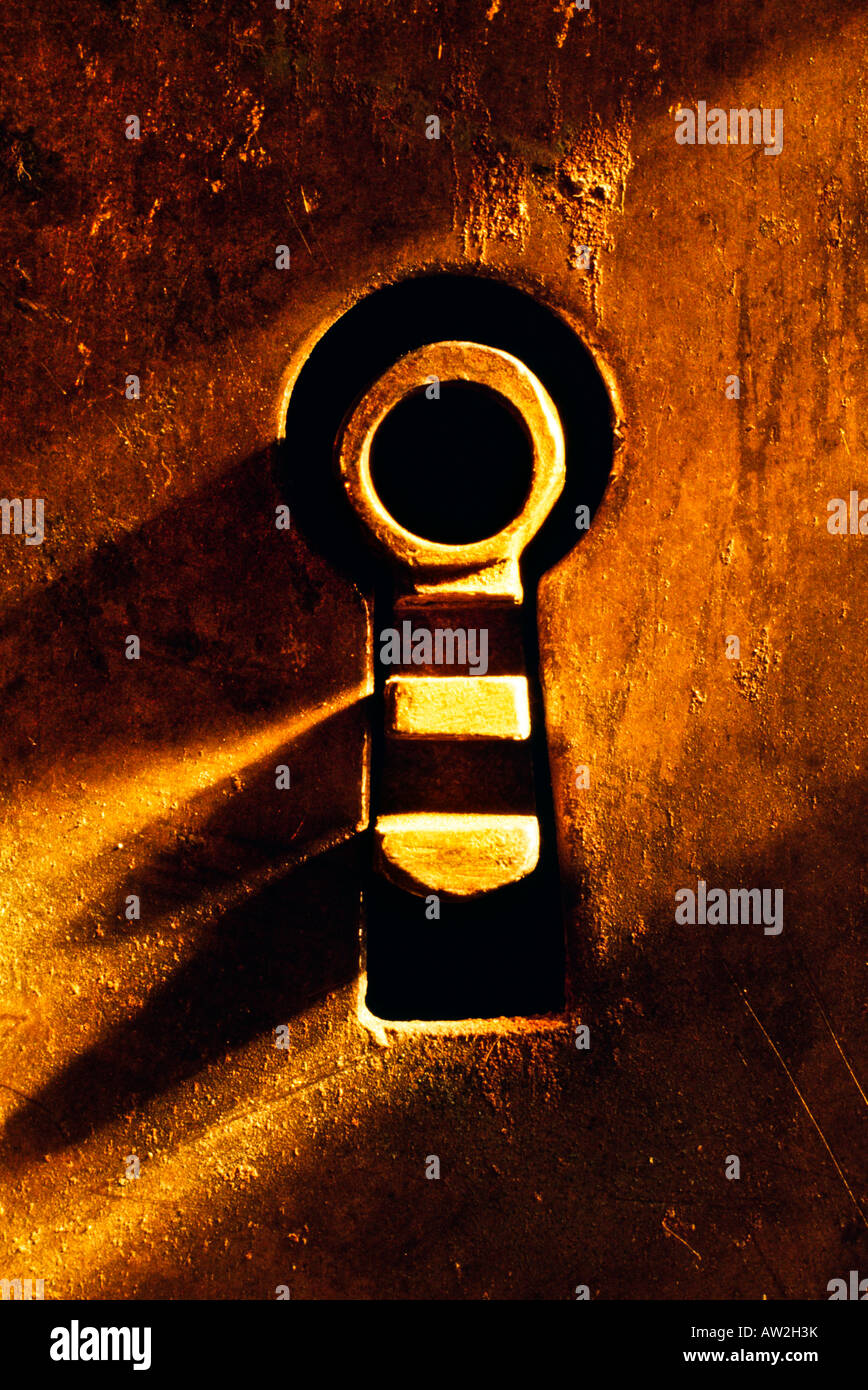 Through keyhole hi-res stock photography and images - Alamy