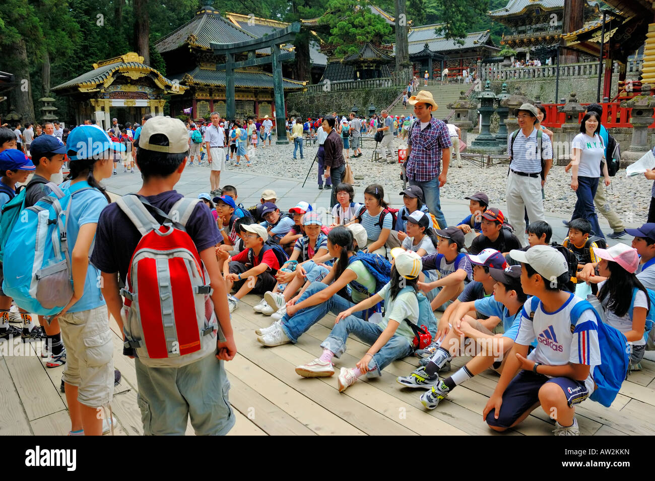Japanese school excursion hi-res stock photography and images - Alamy