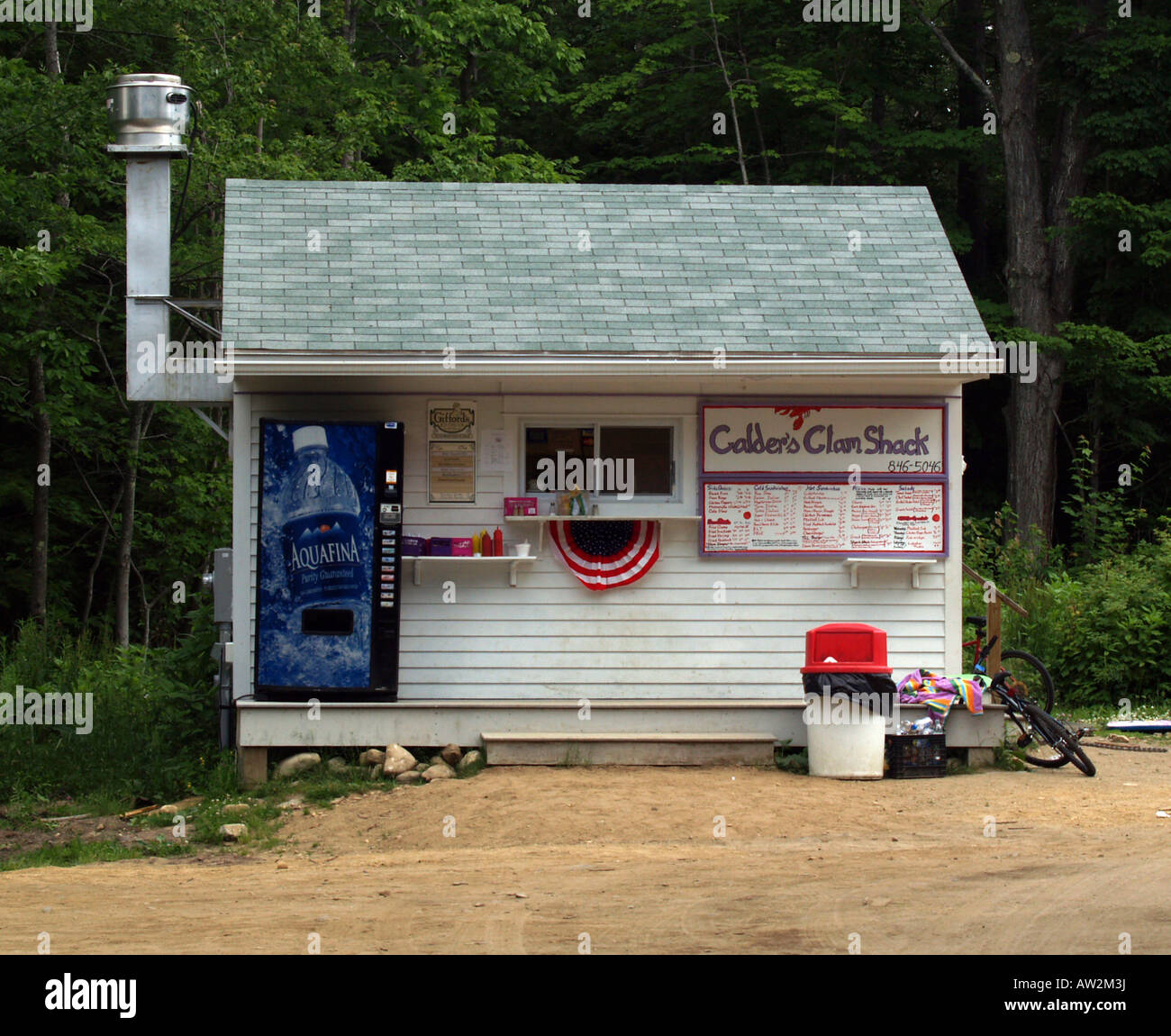 Maine Fish Shack Stock Photo - Alamy