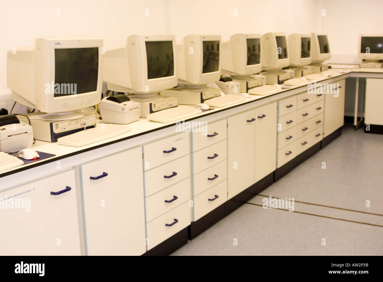 3559 Lab technician Model released Stock Photo - Alamy