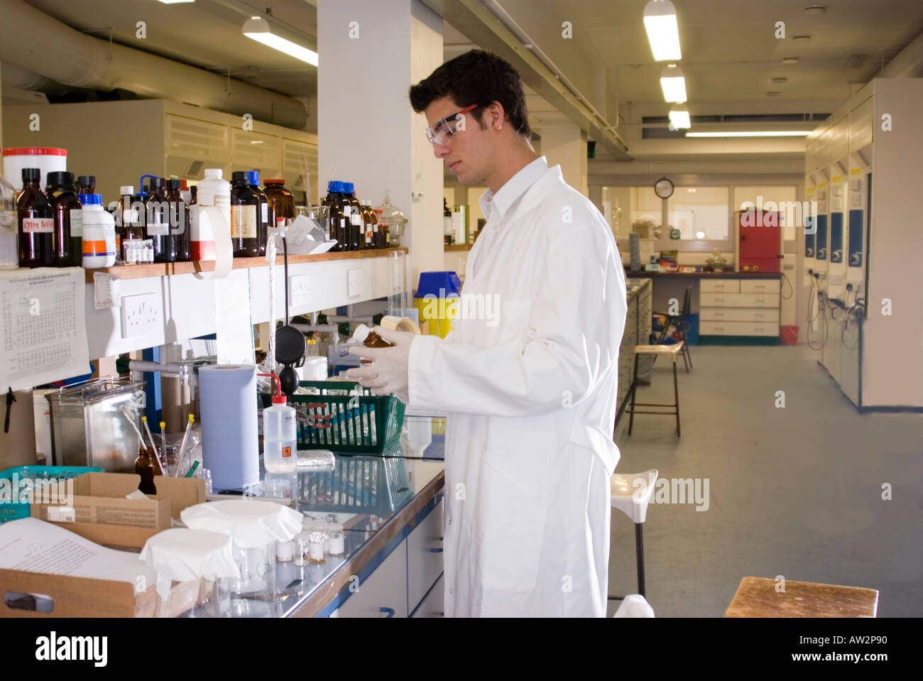 Lab coat 1 hi-res stock photography and images - Alamy
