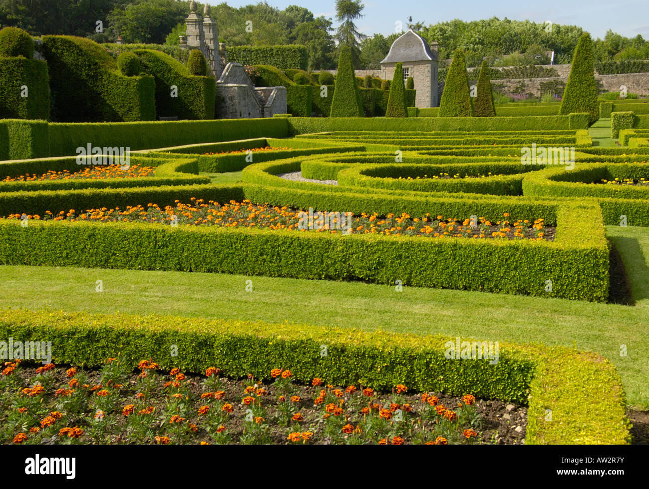 Pitmedden gardens hi-res stock photography and images - Alamy