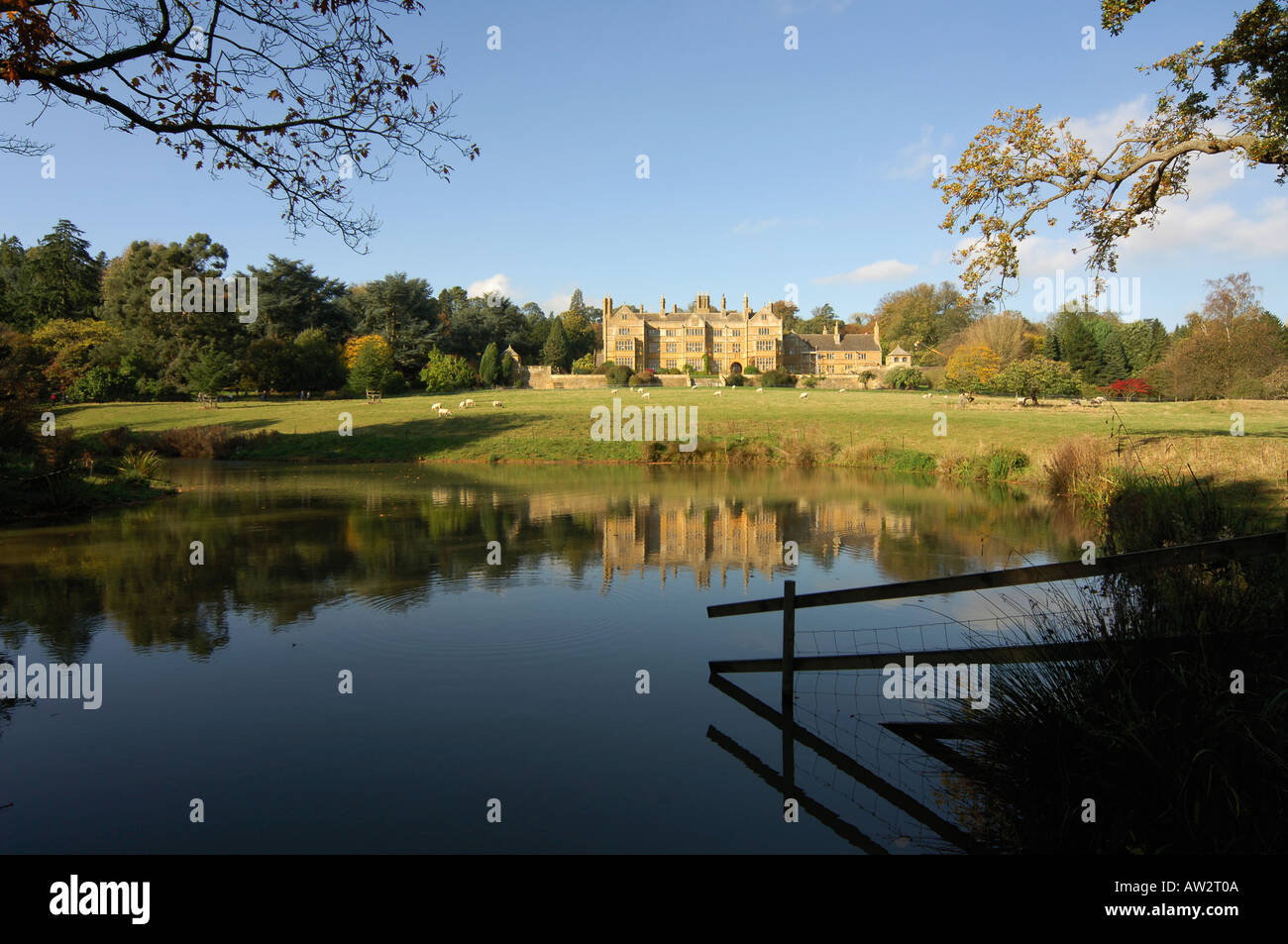 batsford arboretum near moreton in the marsh the cotswolds photographed ...