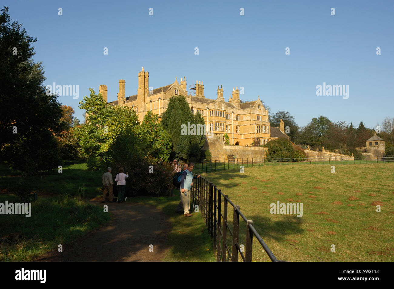 batsford arboretum near moreton in the marsh the cotswolds photographed ...