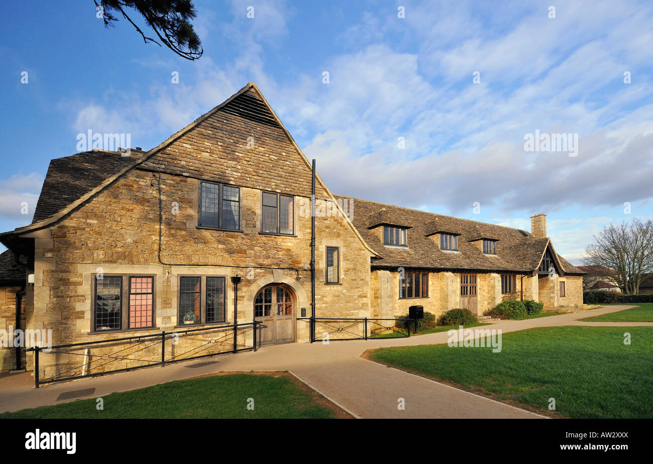 Village Memorial Hall Shrivenham Oxfordshire Stock Photo - Alamy