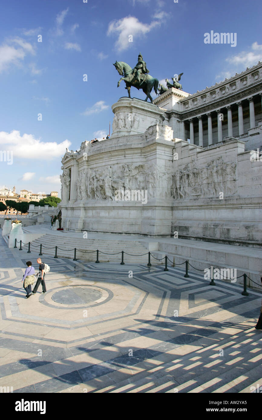 Giant bronze Roman statues adorn the magnificent architecture of the ...