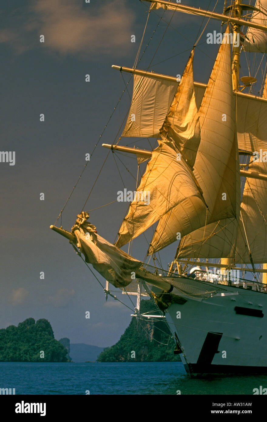 Strait of malacca clipper boat hi-res stock photography and images - Alamy