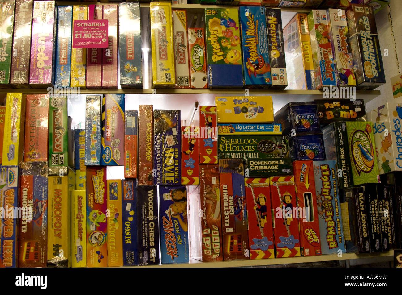 Boxed games hi-res stock photography and images - Alamy