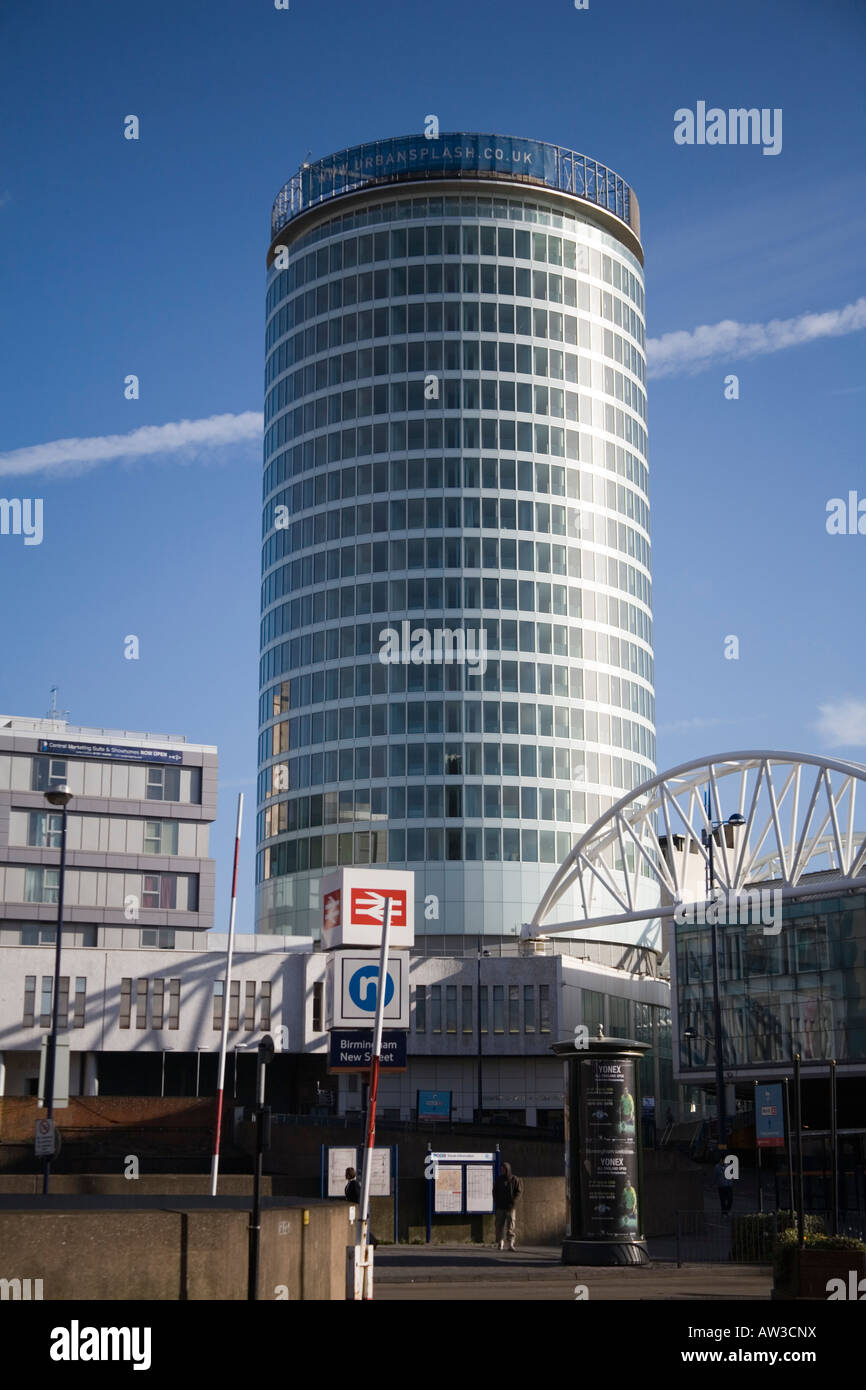 The rotunda birmingham apartments hi-res stock photography and images ...