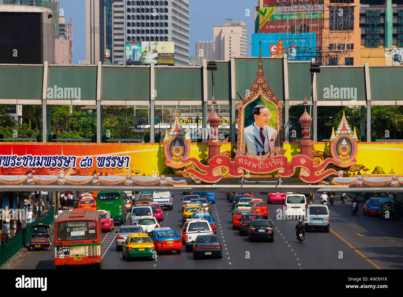 Rama I road in Bangkok Thailand Stock Photo - Alamy
