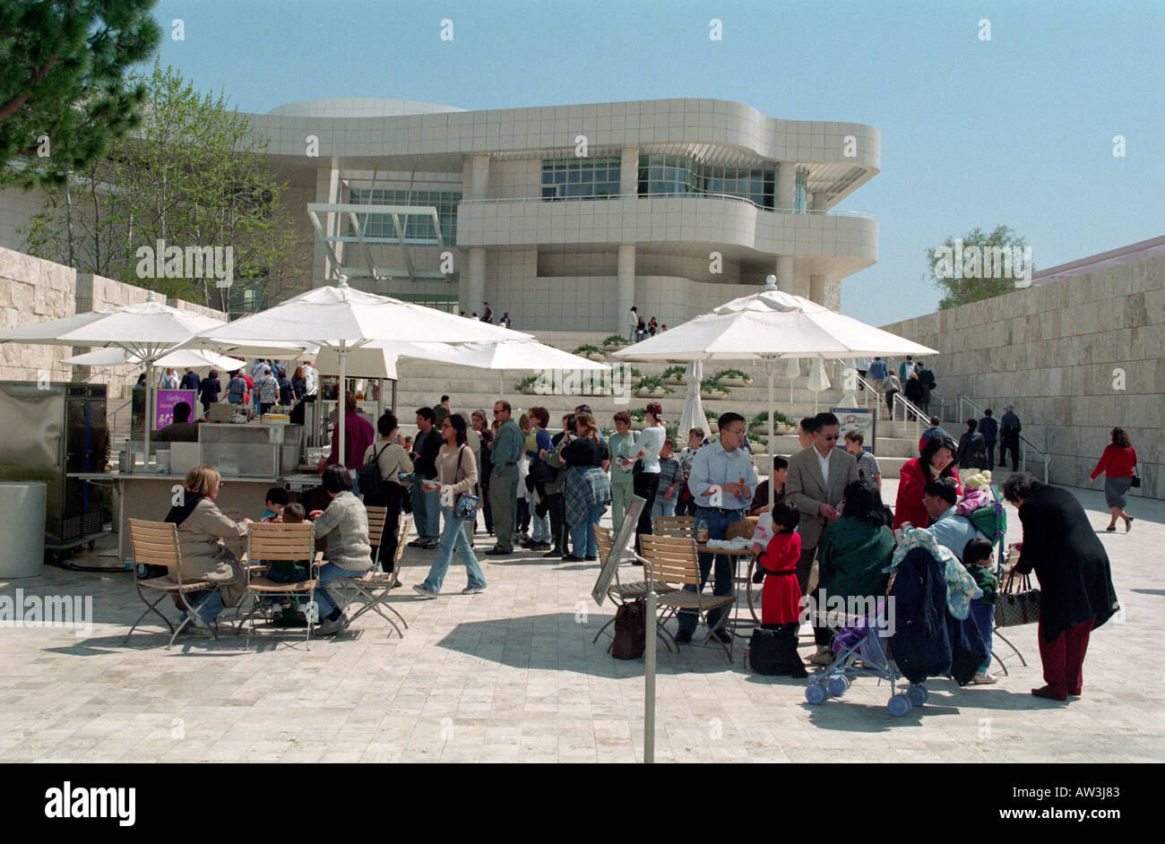 Getty centre restaurant hi-res stock photography and images - Alamy