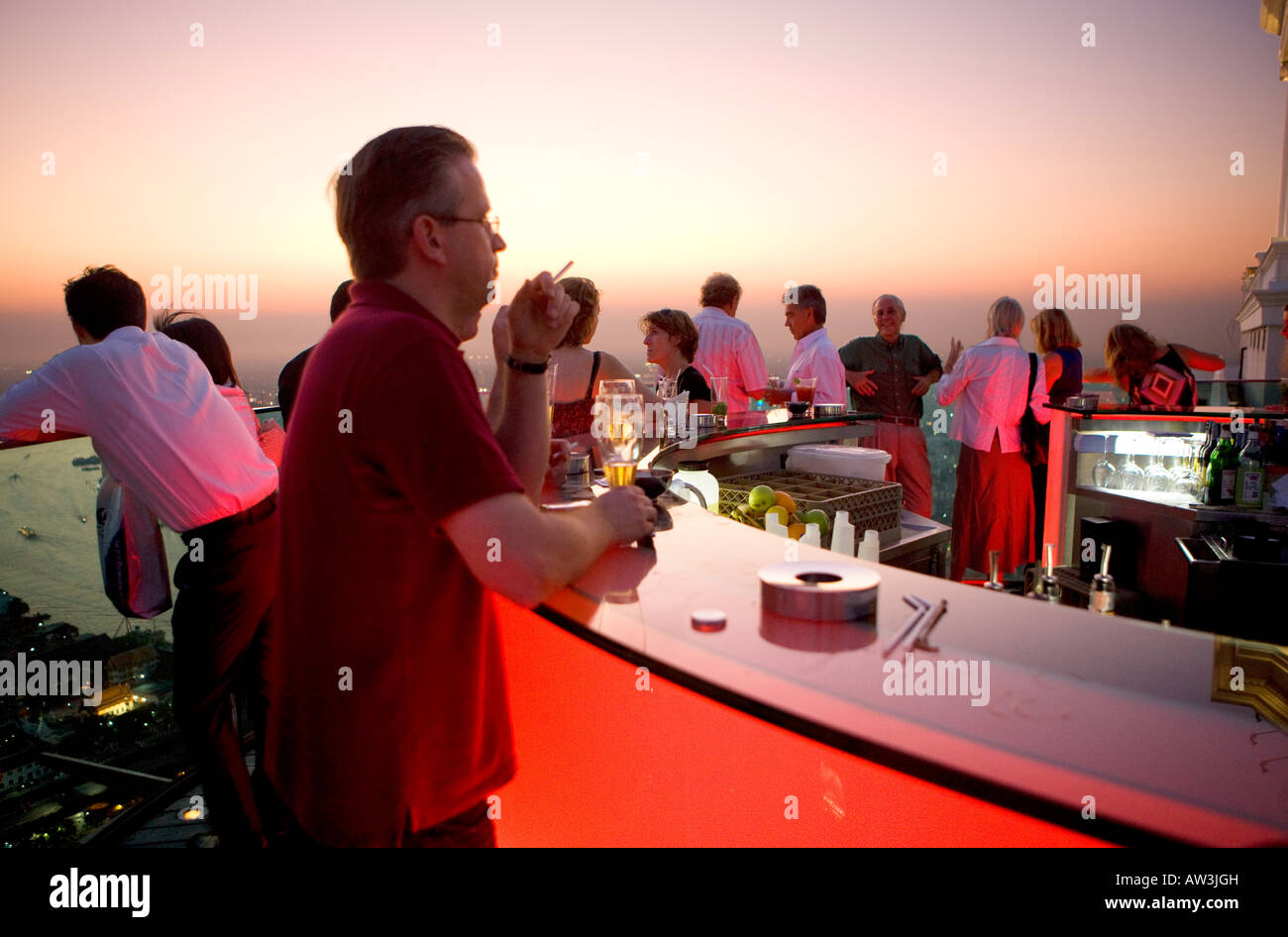 Sirocco bar hi-res stock photography and images - Alamy