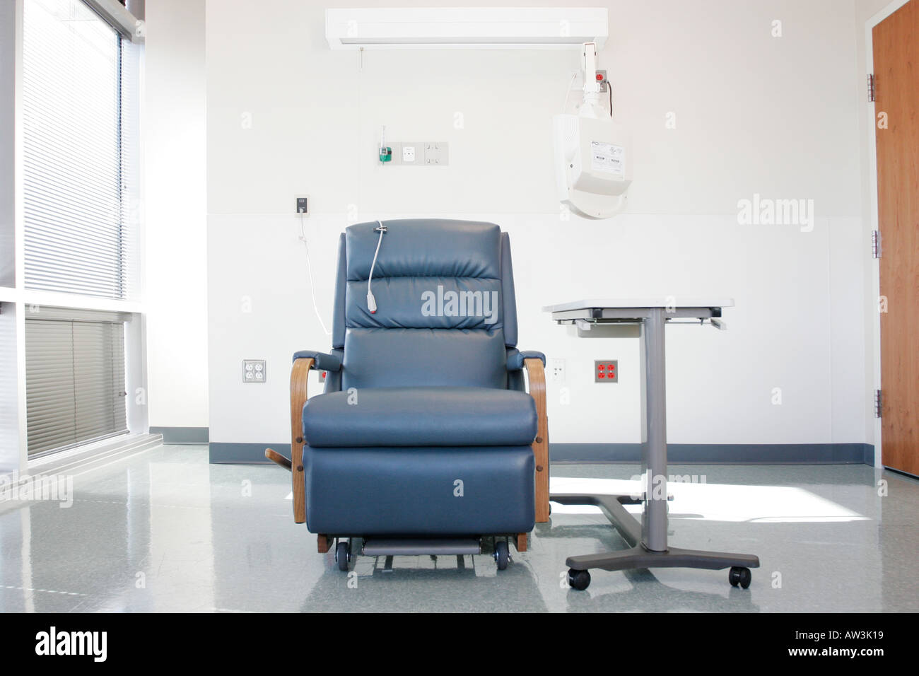 State of the art outpatient treatment room for cancer therapy Stock ...