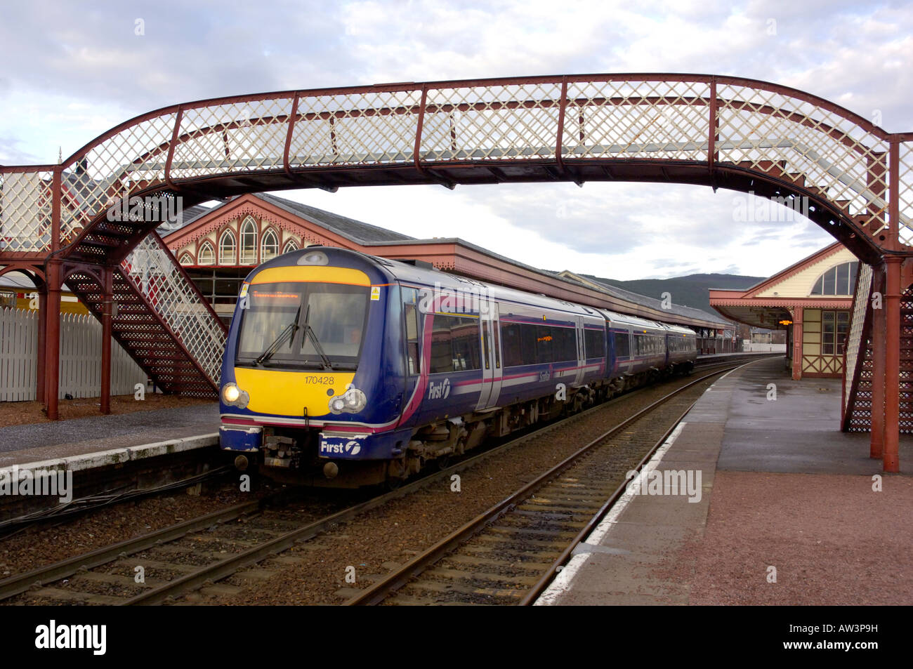 Scotrail class 170 diesel train hi-res stock photography and images - Alamy
