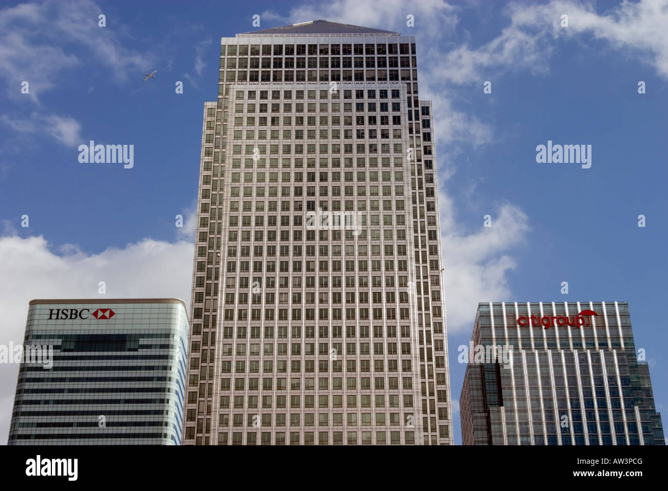 Hsbc buildings hi-res stock photography and images - Alamy