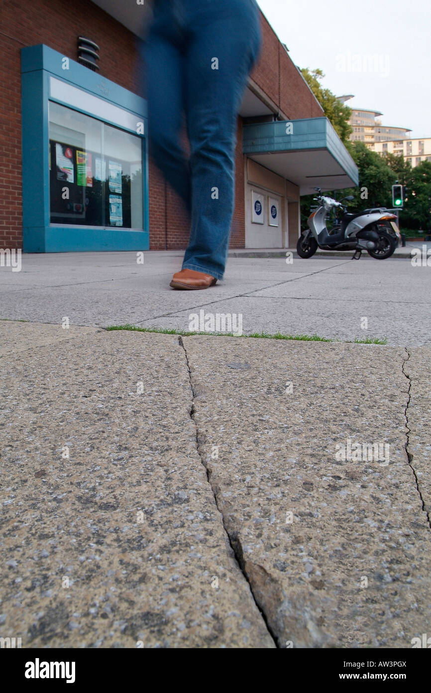 Pavement damage hi-res stock photography and images - Alamy