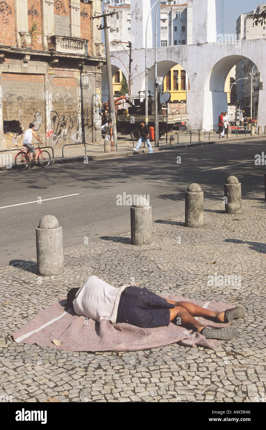 Homeless child sleeping on the streets of Rio de Janeiro, Brazil Stock ...