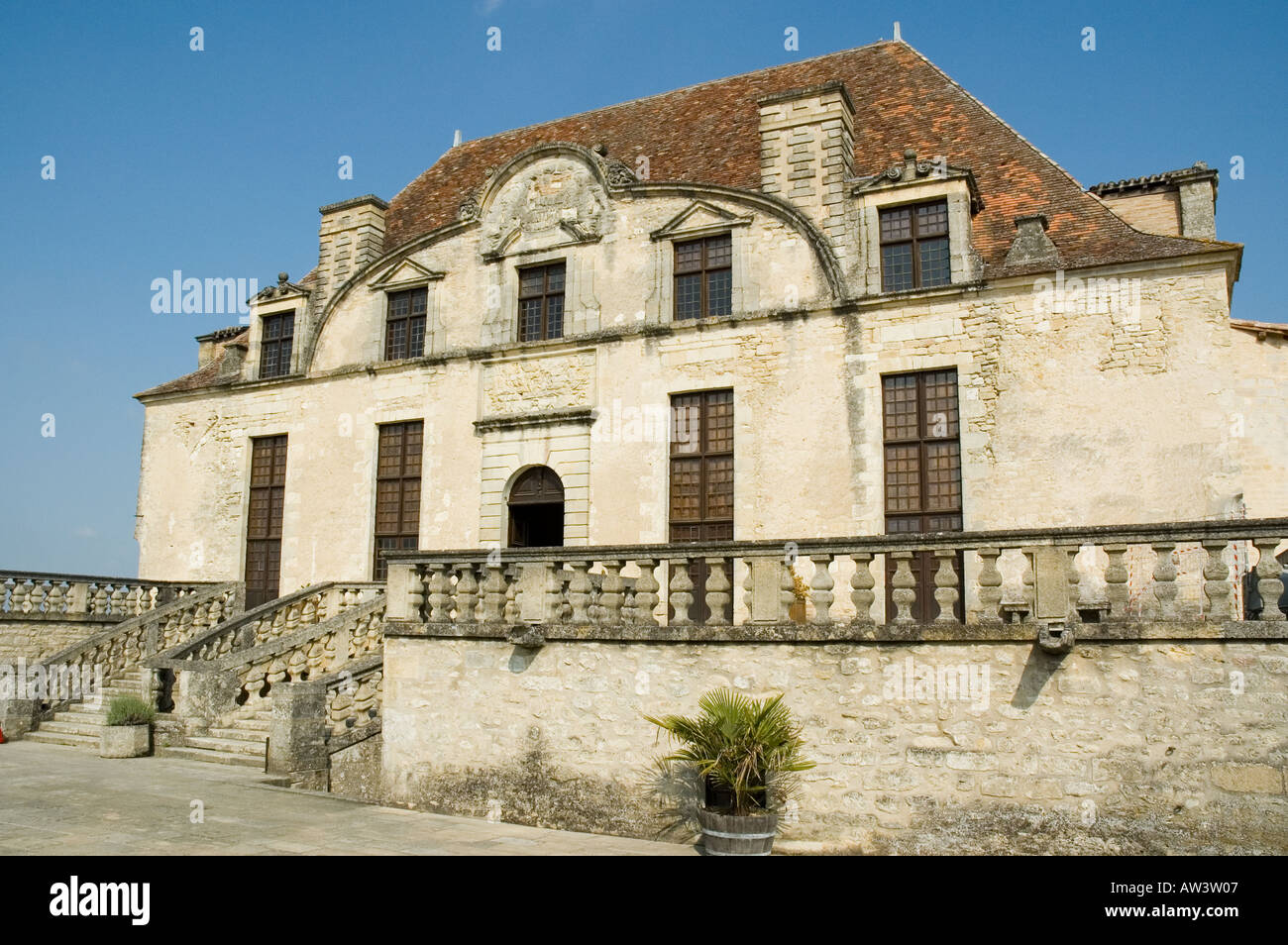 Chateau duras lot et garonne hi-res stock photography and images - Alamy