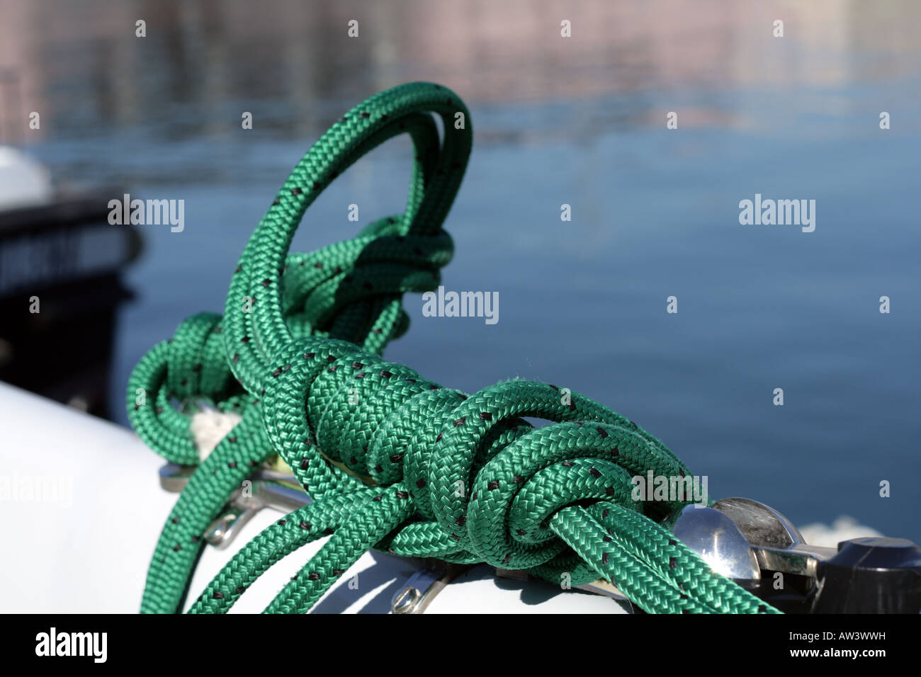 Nautic rope hi-res stock photography and images - Alamy