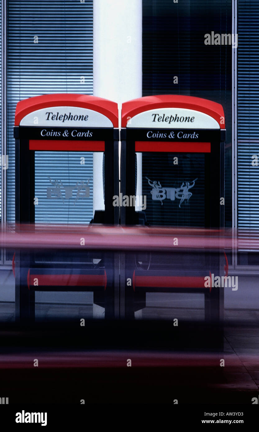 Unused public telephones hi-res stock photography and images - Alamy