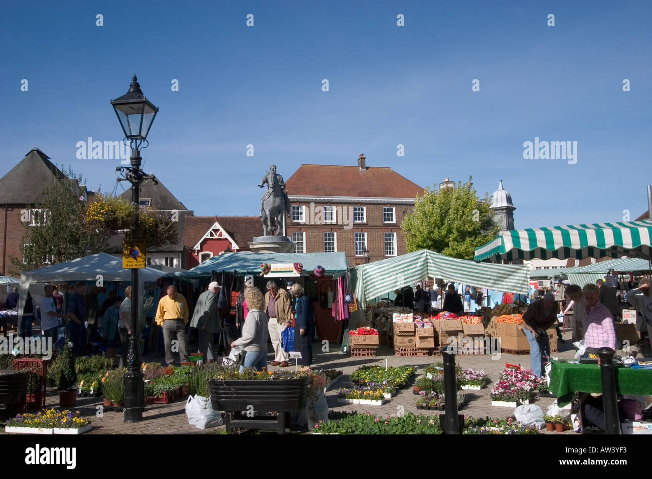 Saturday Farmers market The Square Petersfield Hampshire uk Stock Photo ...