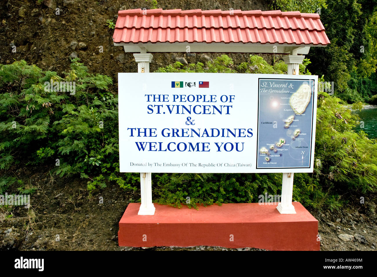 A sign at the Cruise Ship Dock welcoming people to St Vincent & the ...