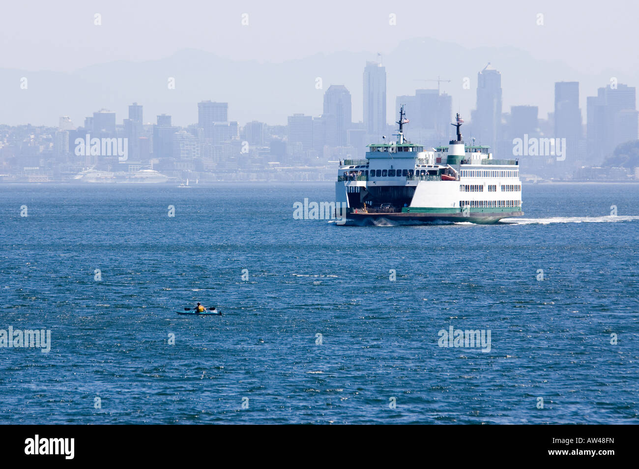 Bremerton ferry hi-res stock photography and images - Alamy