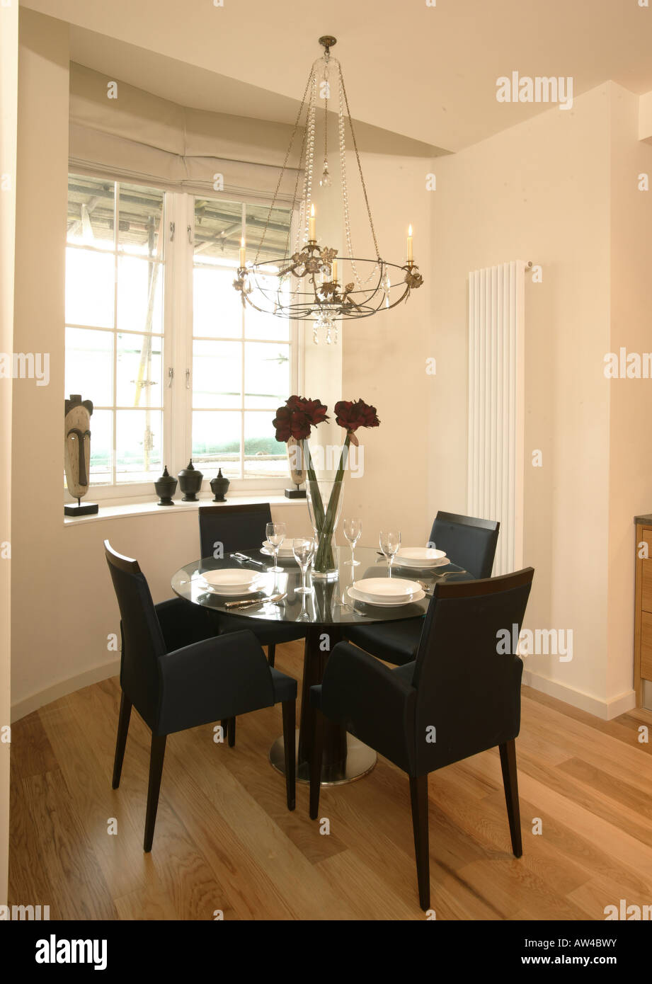 Room four walls hi-res stock photography and images - Alamy