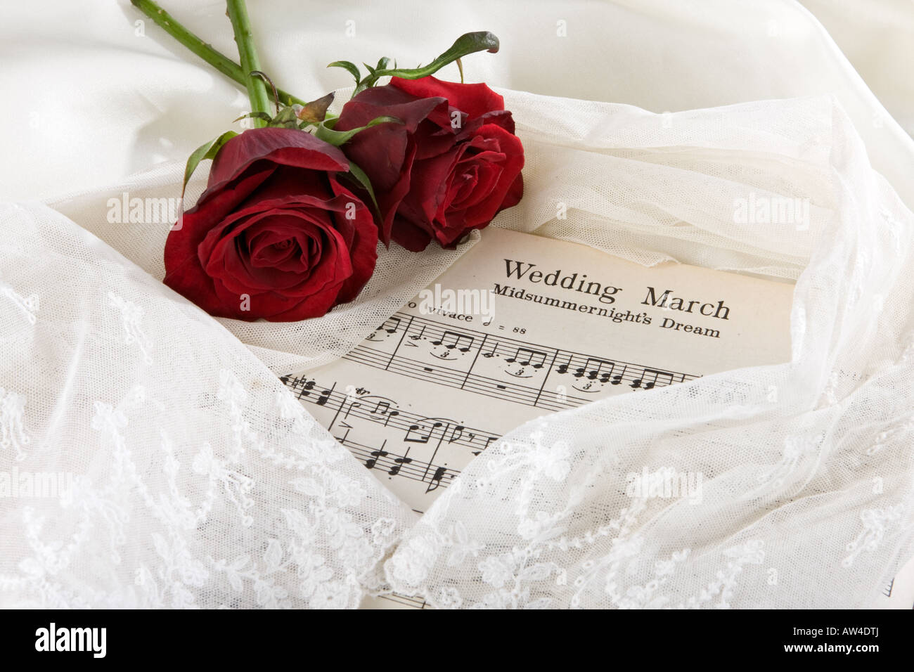 Sheet music of the Wedding March with roses and bridal veil Stock Photo ...