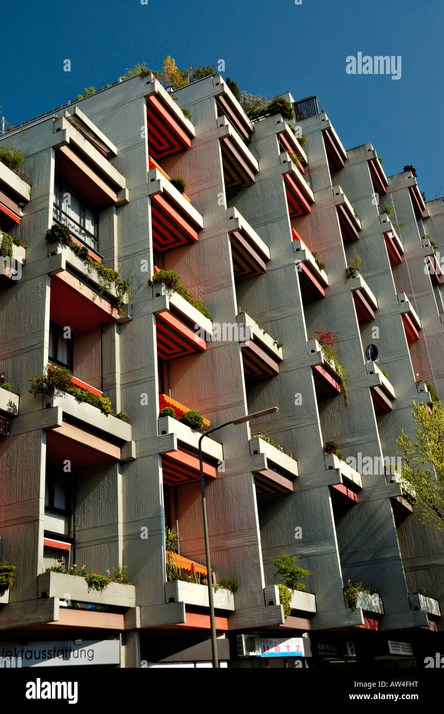 Housing block from the late 70s in Düsseldorf, Germany Stock Photo - Alamy