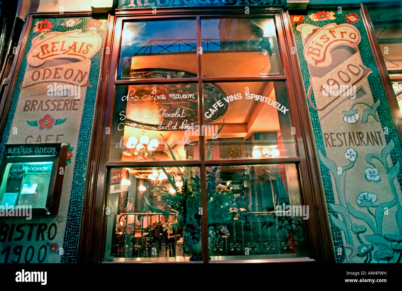 France Paris, "Relais Odeon" Old French Bistro Restaurant Detail Shop ...