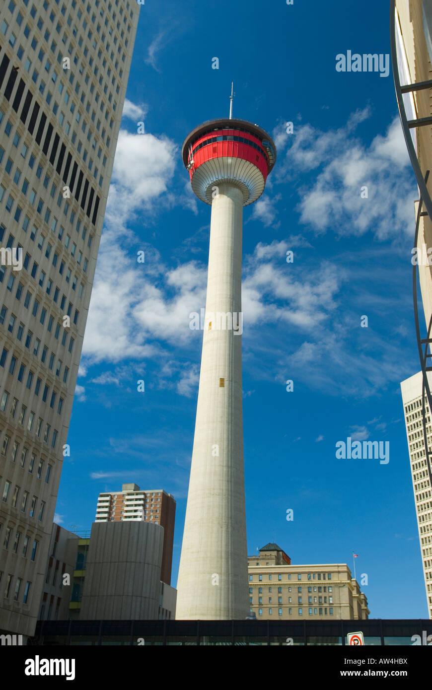 Downtown calgary tower hi-res stock photography and images - Alamy