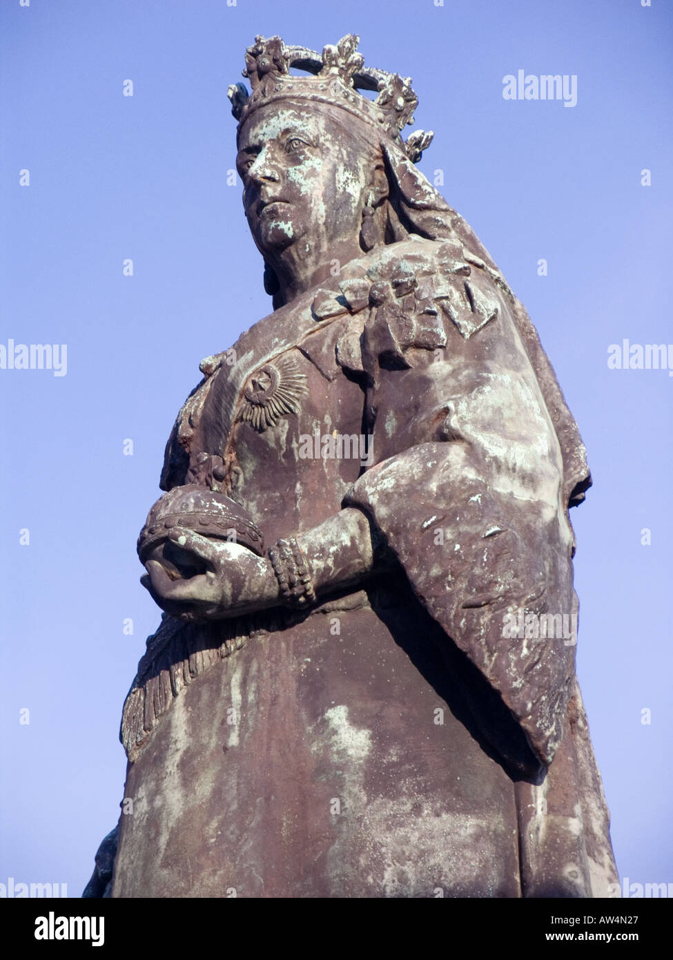 Statue detail Scarborough Town Hall Stock Photo - Alamy