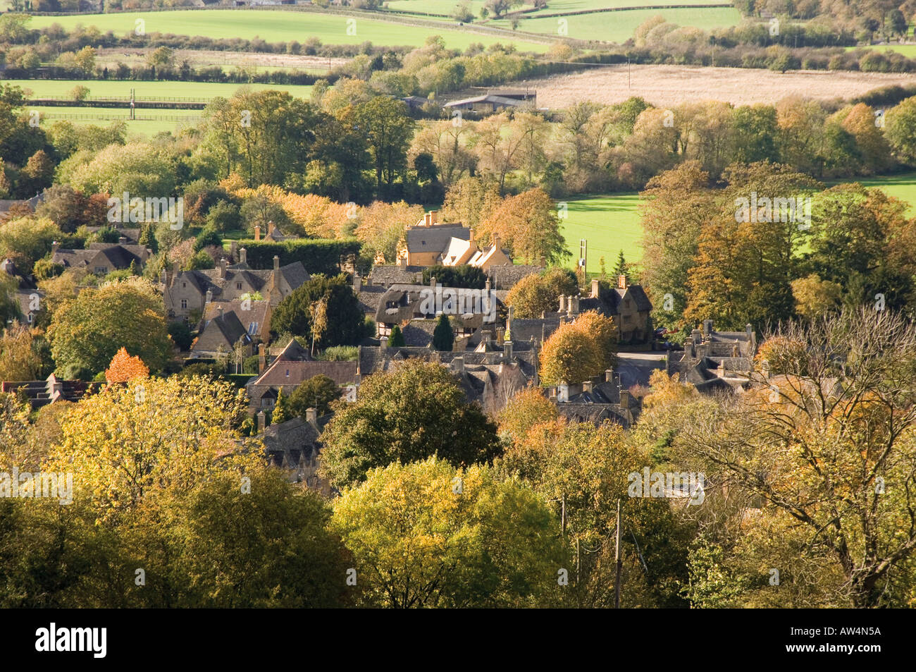 views from the cotswold way footpath as it passes through stanton ...