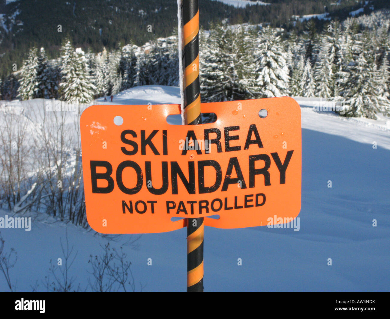 Boundry sign hi-res stock photography and images - Alamy