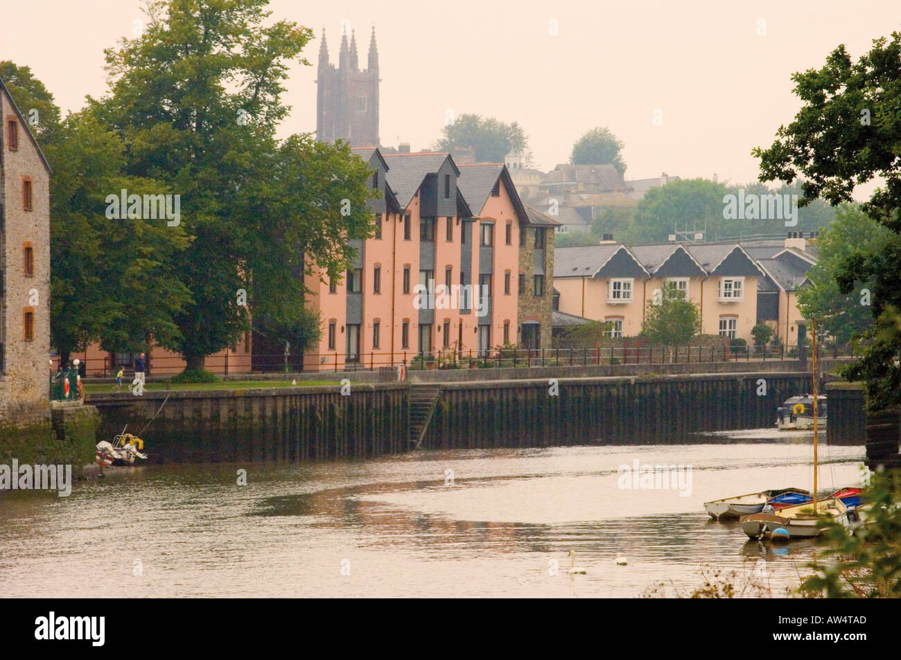 Totnes town centre south devon england uk hi-res stock photography and ...