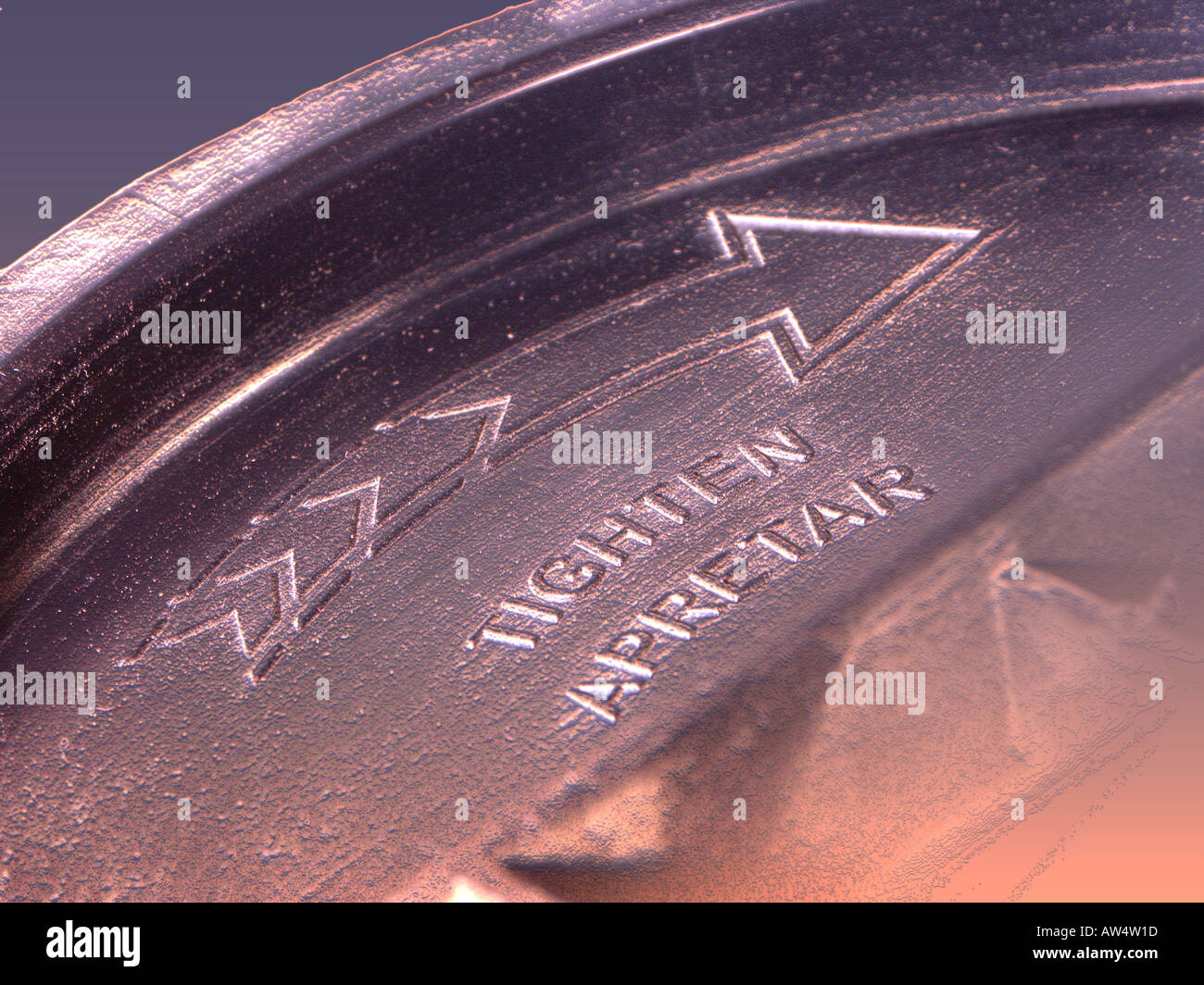 Tighten instructions hi-res stock photography and images - Alamy