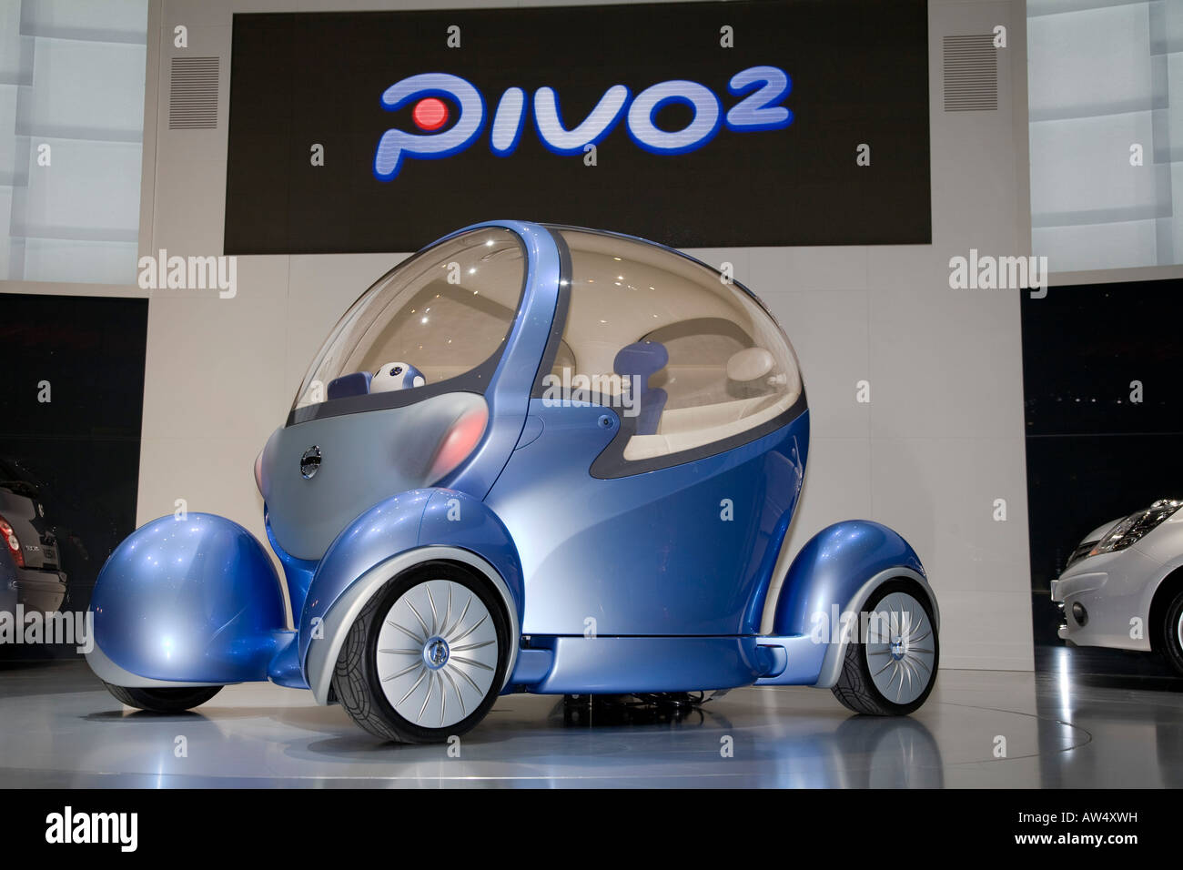 Nissan Pivo 2 concept Stock Photo - Alamy