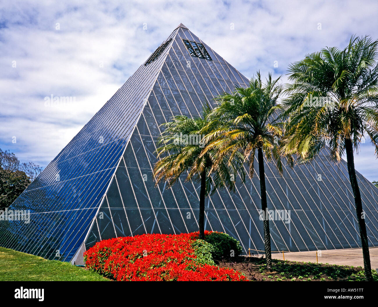 Glass Pyramid House Sierra Madre